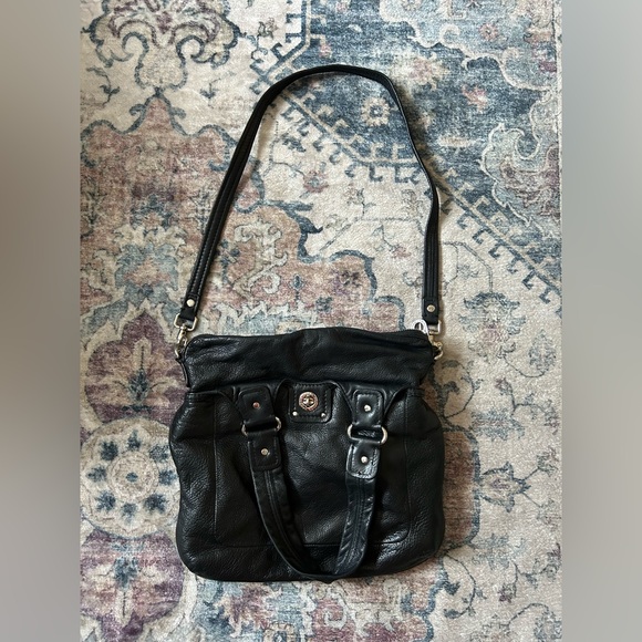 Marc By Marc Jacobs | Bags | Marc By Marc Jacobs Black Leather Purse ...